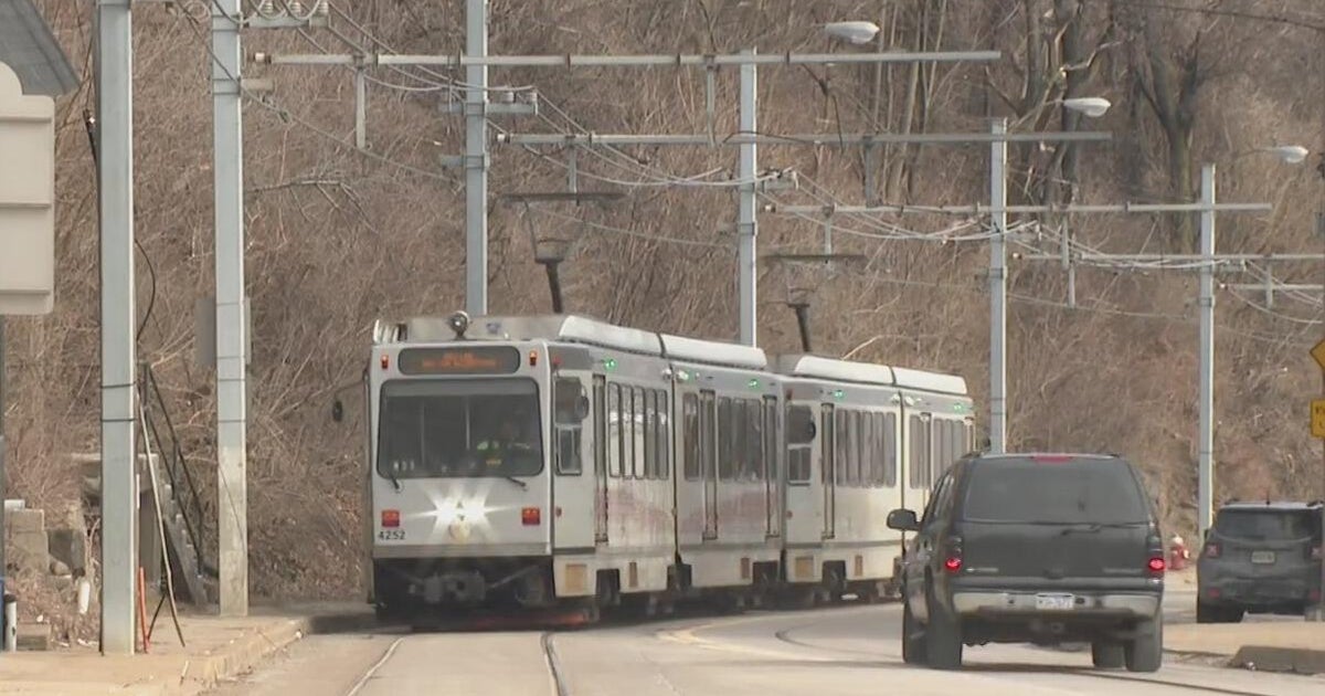 Two long-term PRT projects will be overlapping this week - CBS Pittsburgh