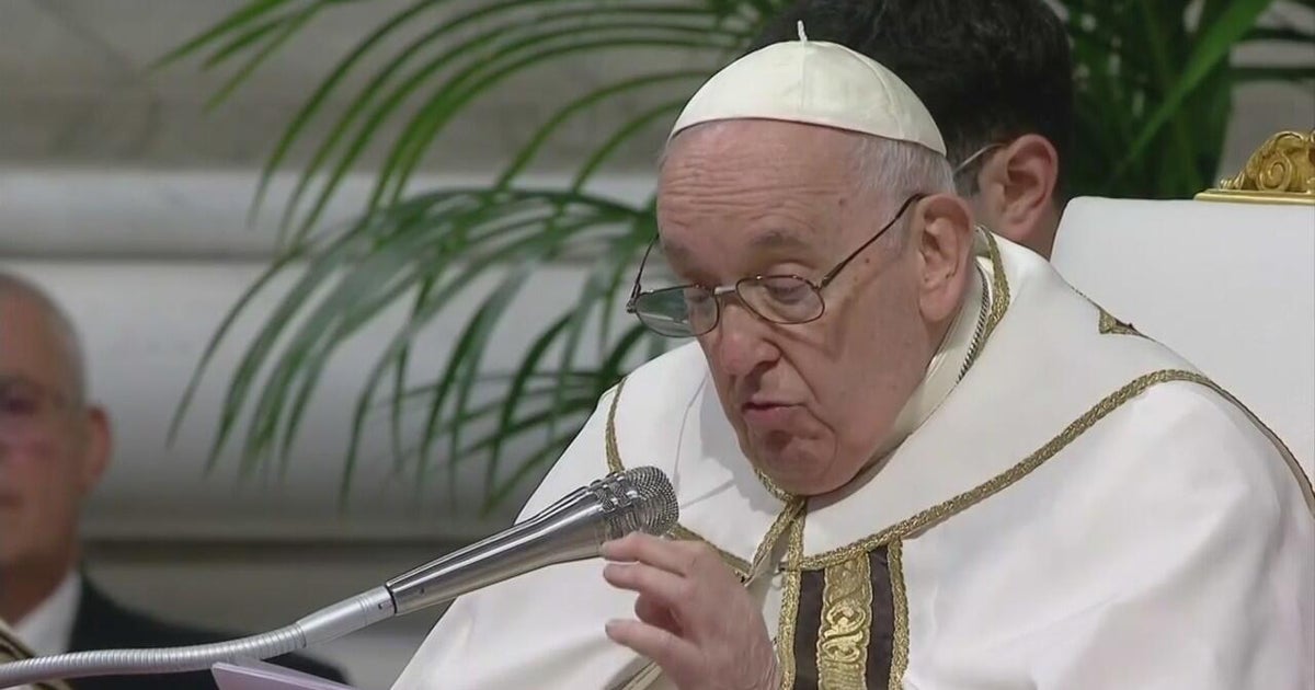 South Florida Catholics keeping Pope Francis in prayers - CBS Miami