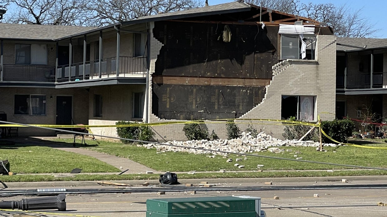 Severe storms leave behind damage across the Dallas-Fort Worth region ...