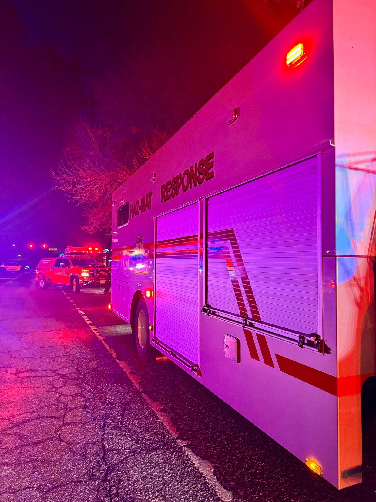 5 hospitalized, building evacuated during hazmat investigation in ...