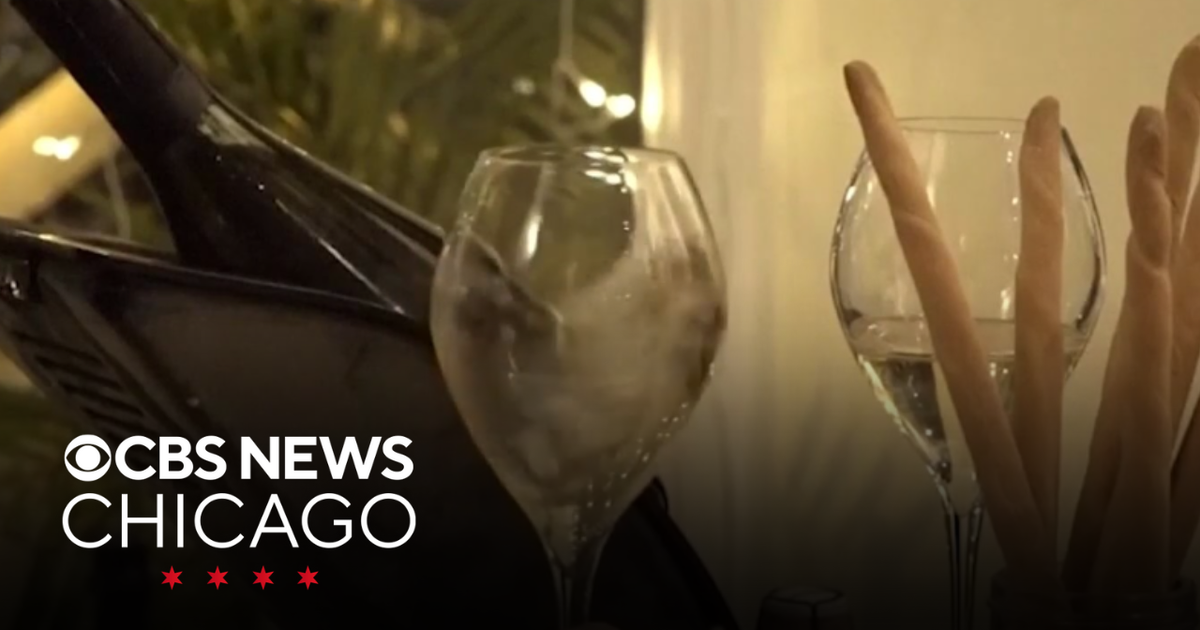 Threat of 200% tariff on alcohol from E.U. has Chicago businesses ...
