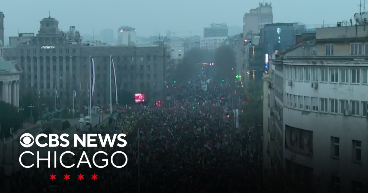 Anti-government protests held in Belgrade, Serbia - CBS Chicago