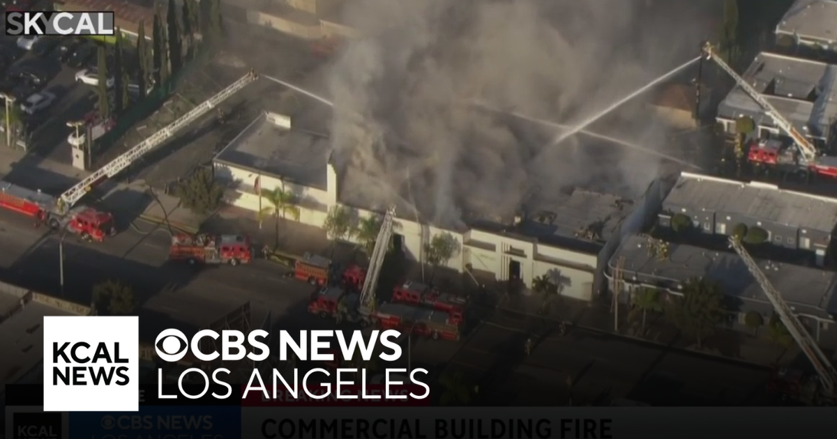 Roof of East Los Angeles commercial building partially collapses due to ...