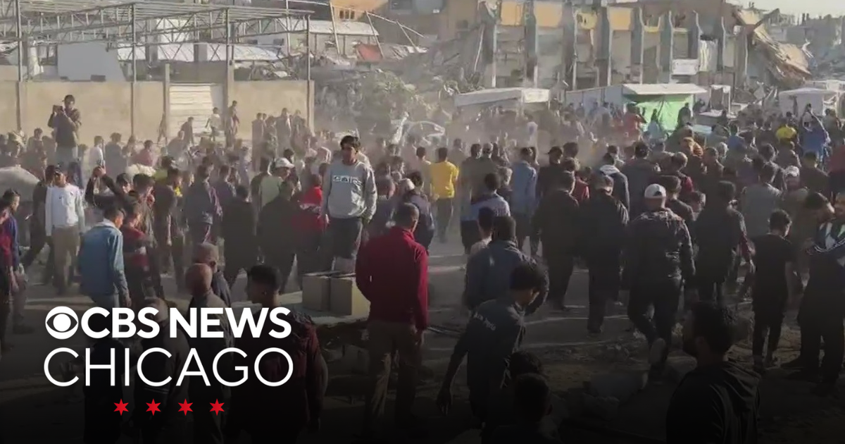 Thousands rally in protest of Hamas - CBS Chicago