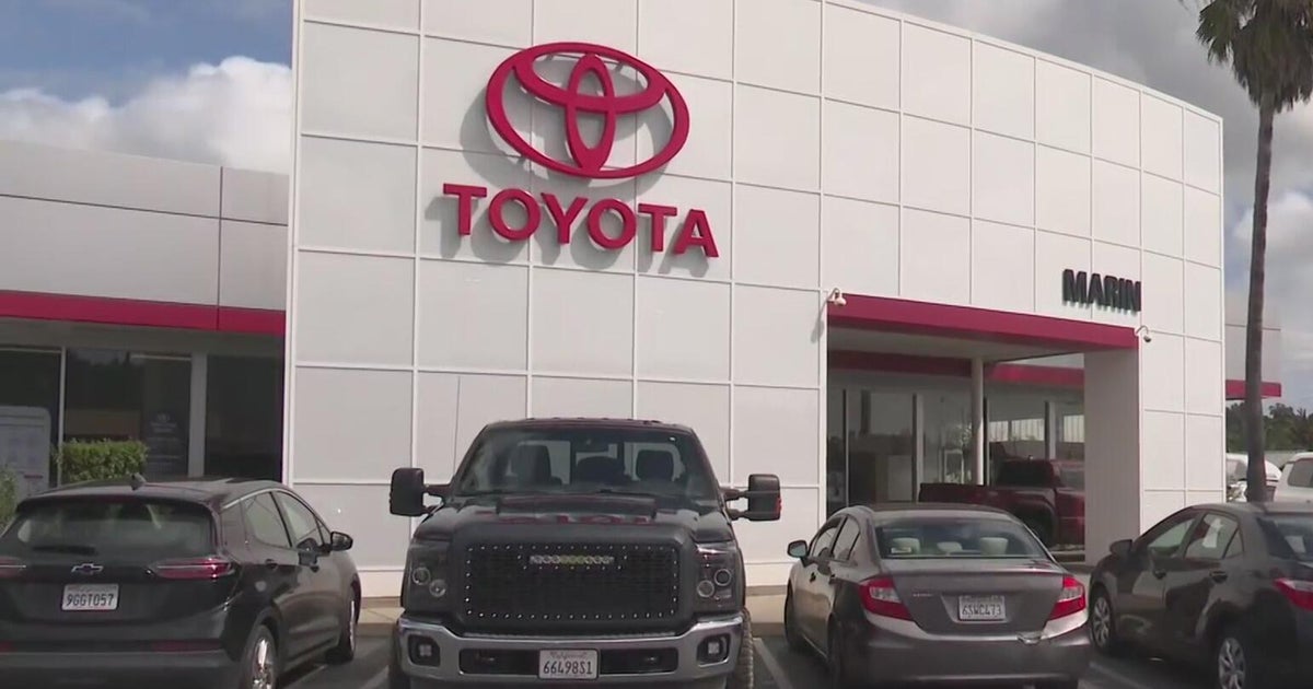 Bay Area car buyers close deals amid looming Trump tariffs on imported ...