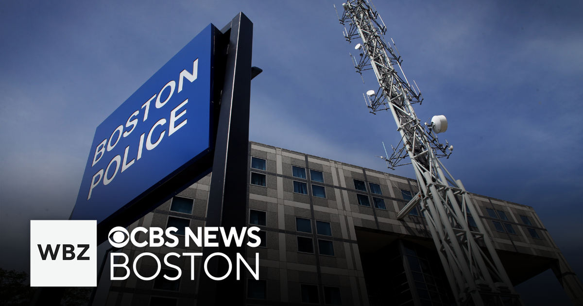 Boston police officer arrested for OUI after crash, I-Team sources say ...