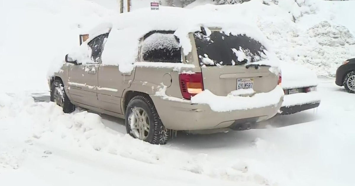 Northern California storm brings heavy spring snowfall to Sierra - CBS ...