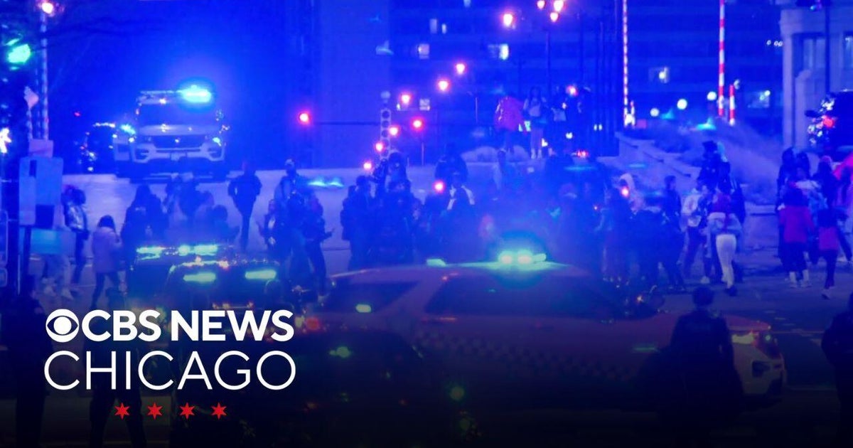Petition seeks to change Chicago downtown curfew for minors to 8 p.m ...