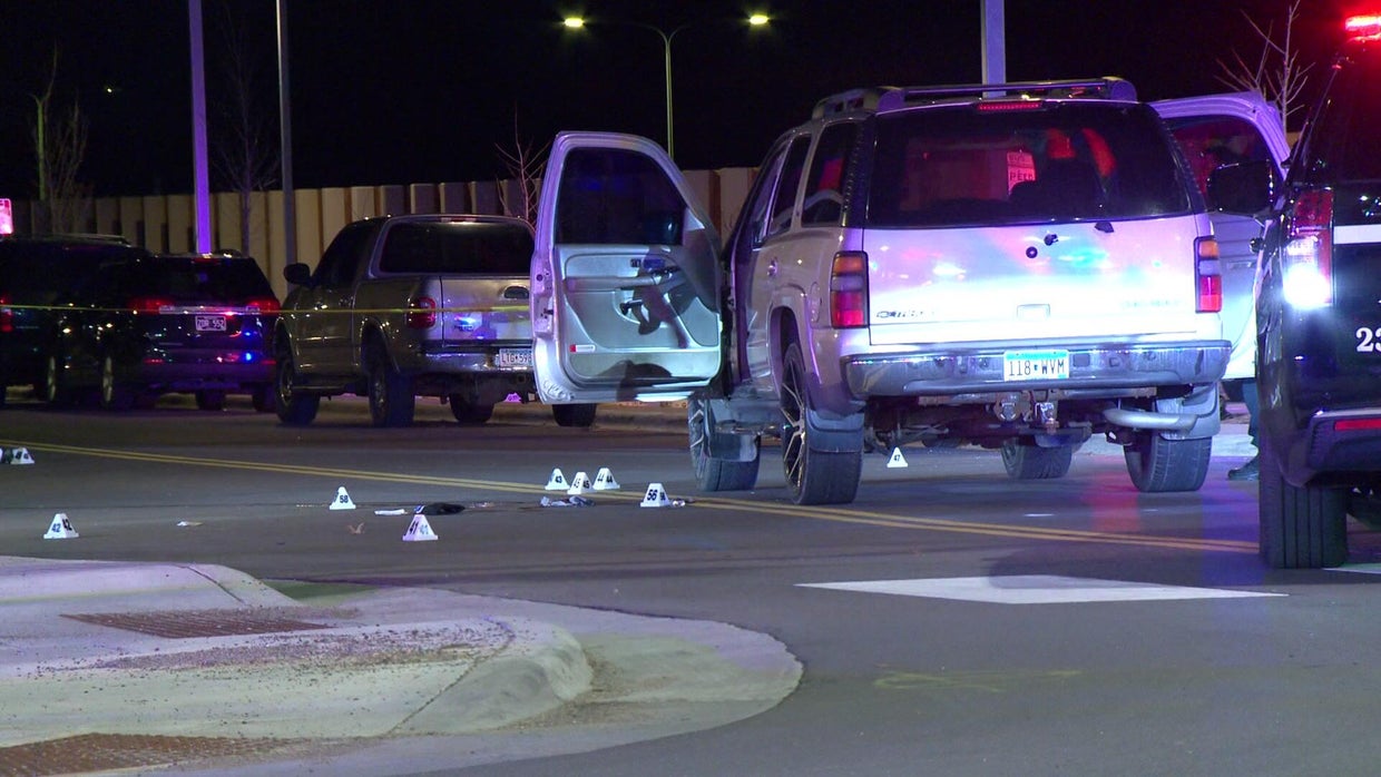 Man hurt in shooting outside St. Paul bar - CBS Minnesota