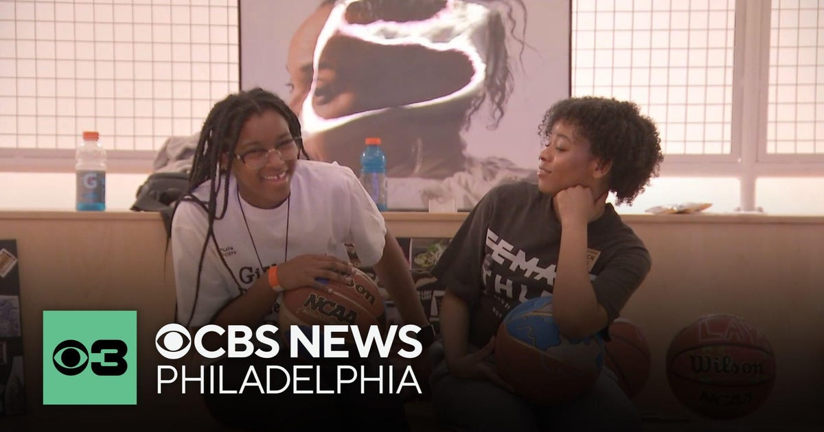 Philadelphia-area girls gather to watch Dawn Staley and learn from her ...