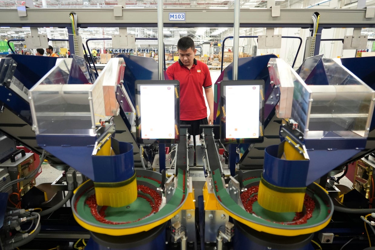 Lego opens $1 billion plant in Vietnam it says will be all green - CBS News