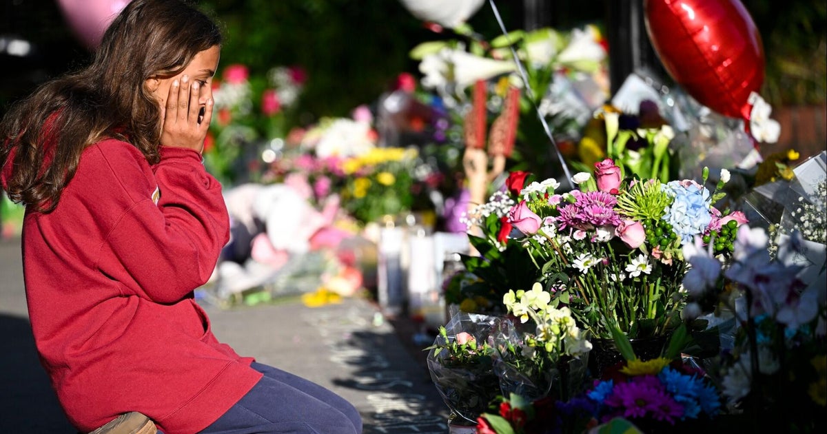 New details on FSU shooting victims - CBS News