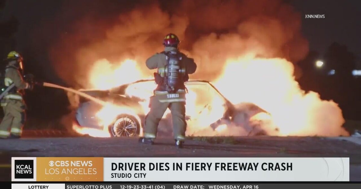 Driver killed after car slams into center divider on 134 Freeway in ...