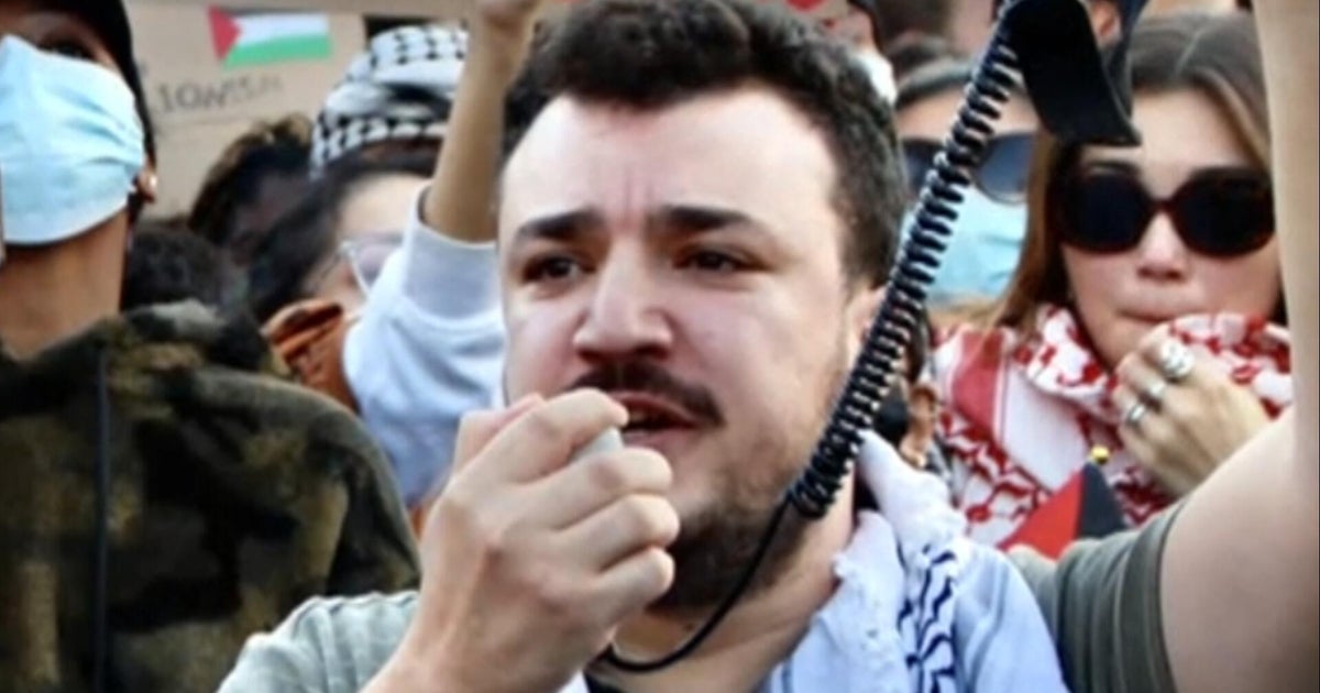 Wife of detained pro-Palestinian activist Mahmoud Khalil gives birth ...