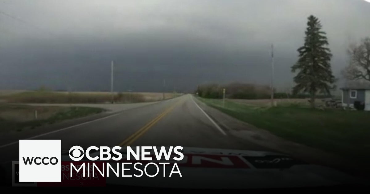 Dark storm clouds, hail move in during live weather report south of ...