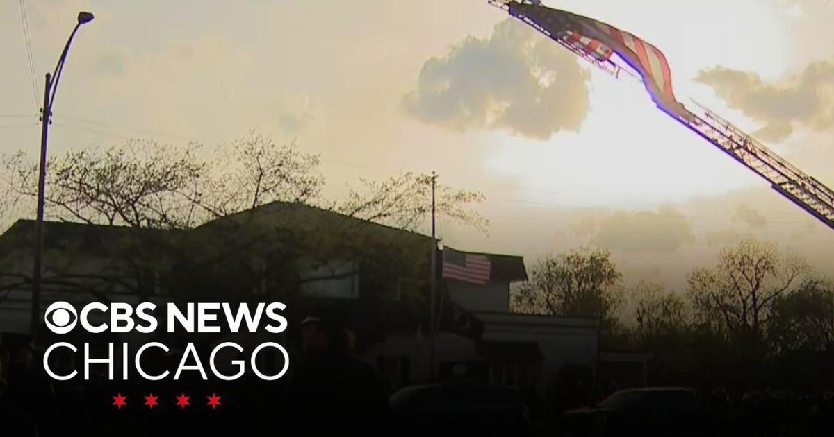 Firefighters turn out for visitation for CFD captain killed battling ...