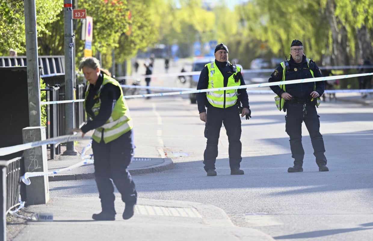 Teen detained after triple murder at Sweden hair salon is freed; 4 men ...