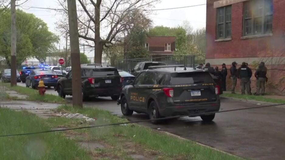 1 dead, 1 in custody after shooting on Detroit's west side - CBS Detroit
