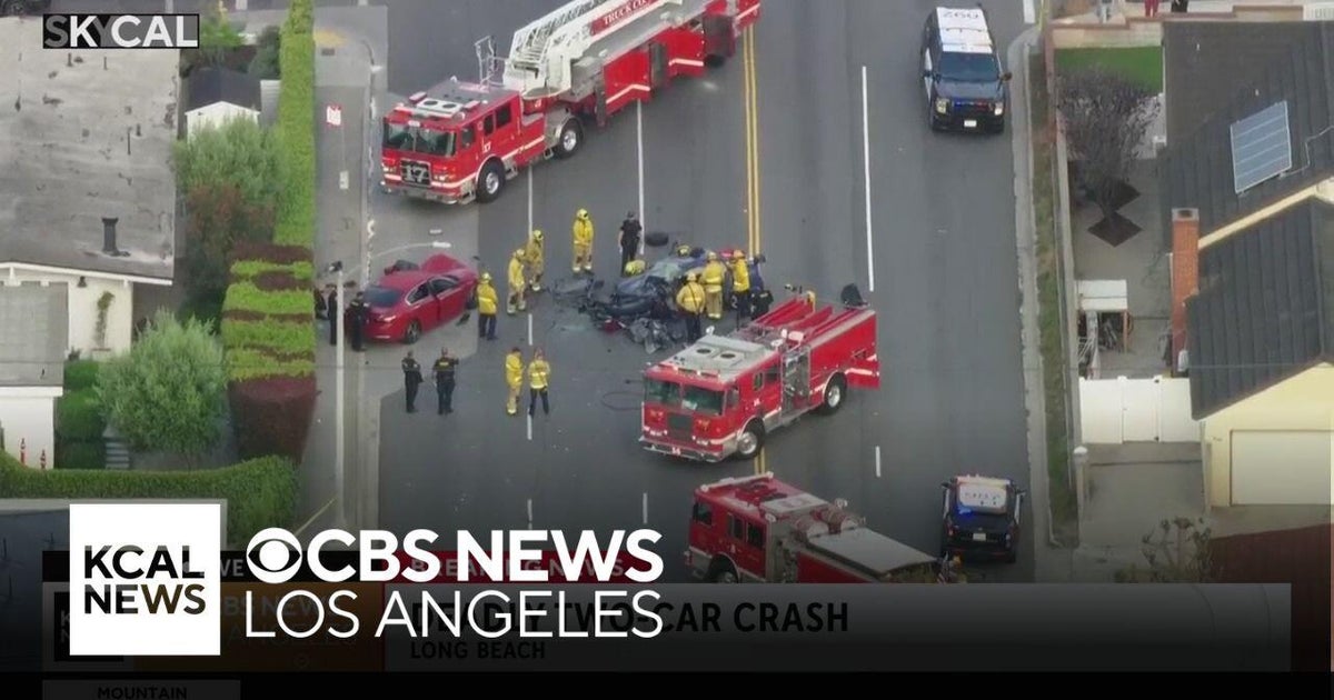 2 people dead after head-on crash Long Beach - CBS Los Angeles