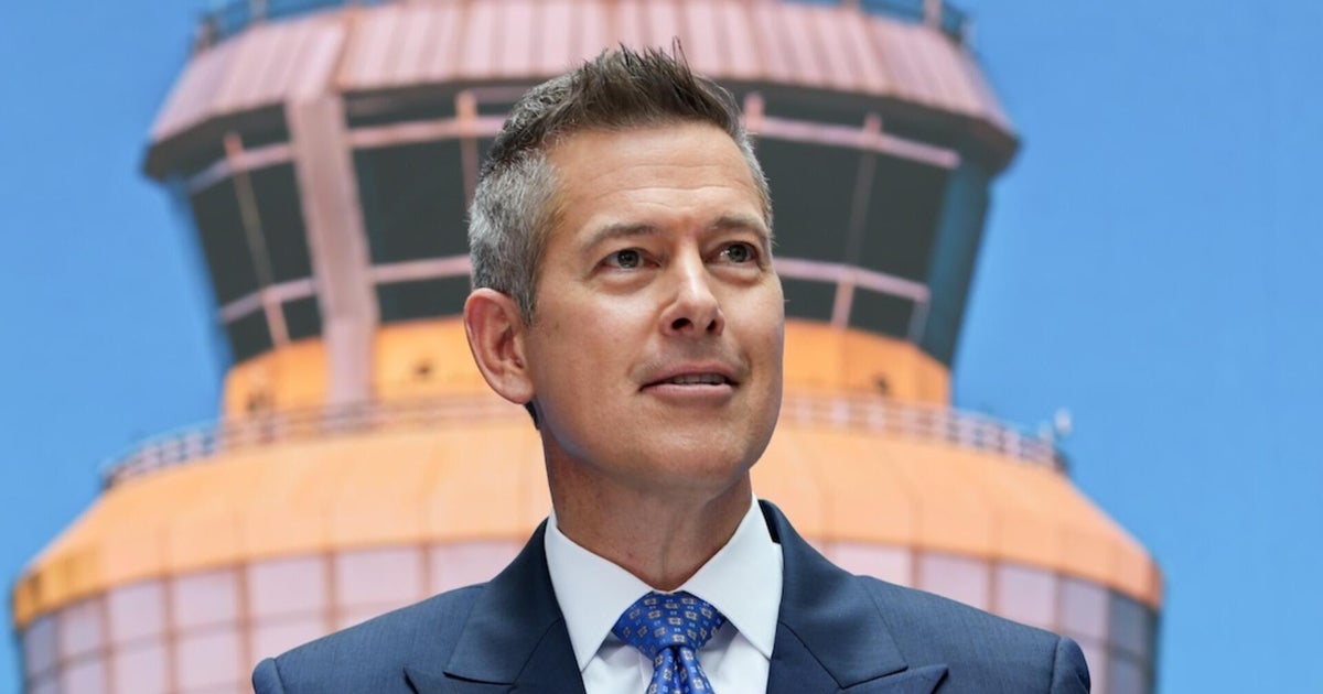 Trump's transportation secretary unveils new plan to modernize air ...