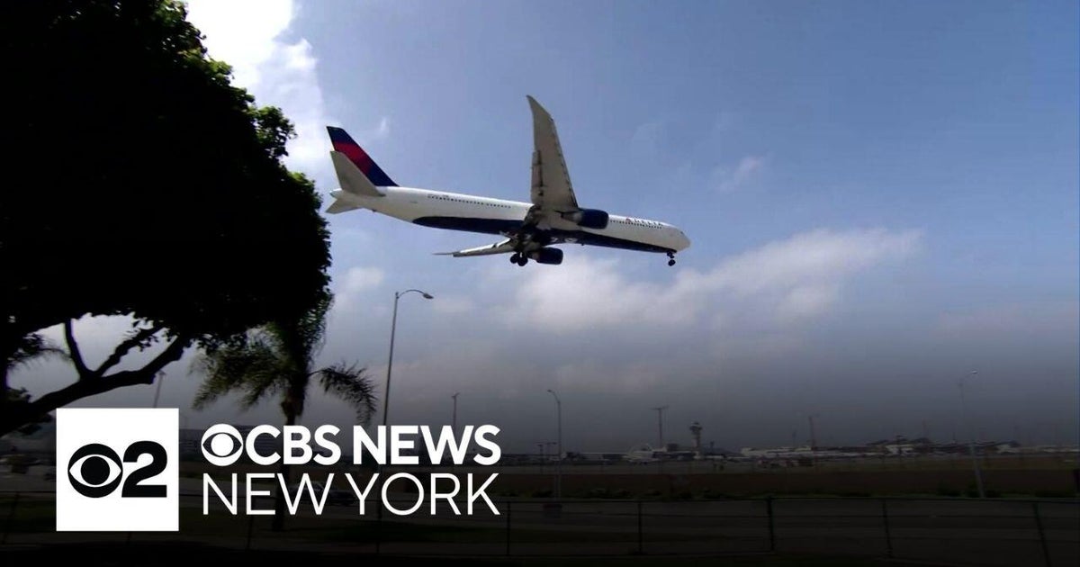 US Faces Unique $12.5B International Tourism Decline | VT News