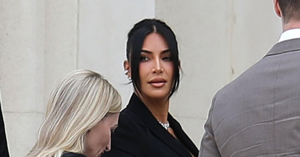 Kim Kardashian on Paris robbery: "I absolutely did think I was going to ...
