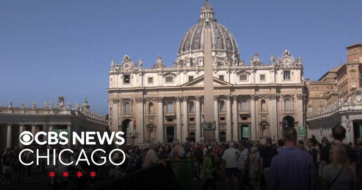 Chicagoans travel to Rome to watch installation of Pope Leo XIV - CBS ...