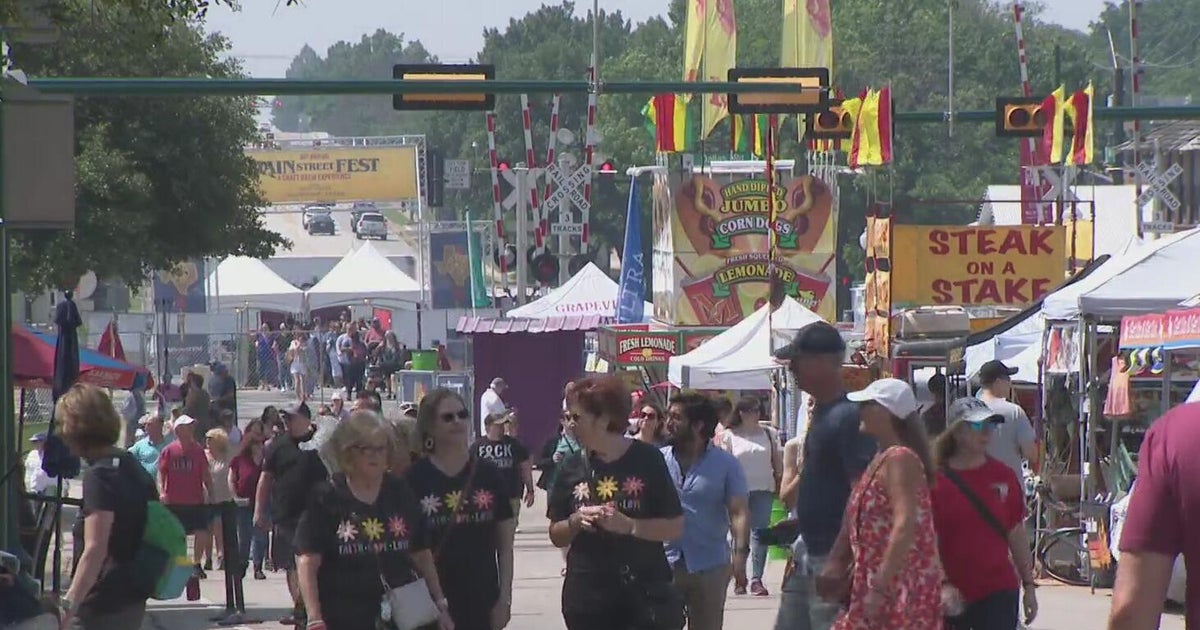 Grapevine Main Street Fest benefits the city's heritage - CBS Texas