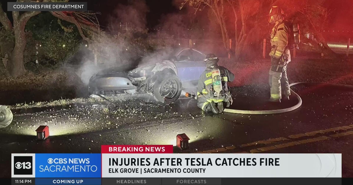 Tesla catches fire after crashing into ditch - CBS Sacramento