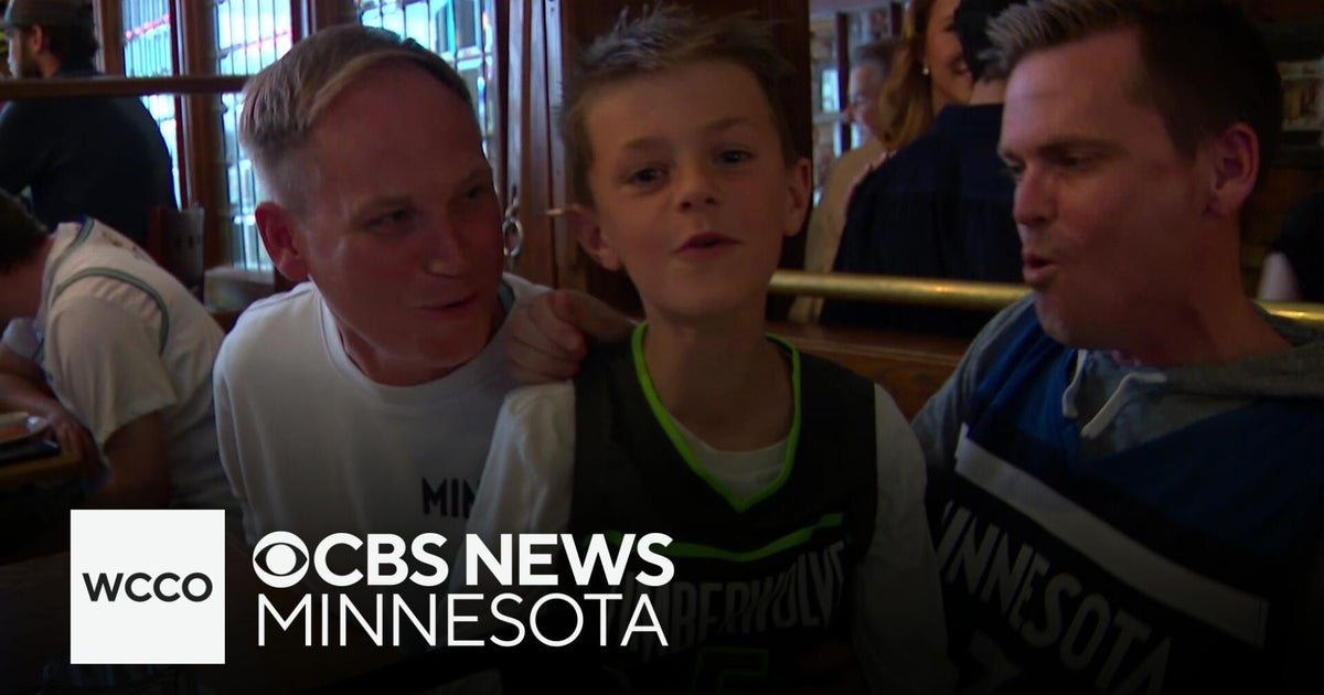 Wolves fan take to downtown Minneapolis for Game 3 - CBS Minnesota