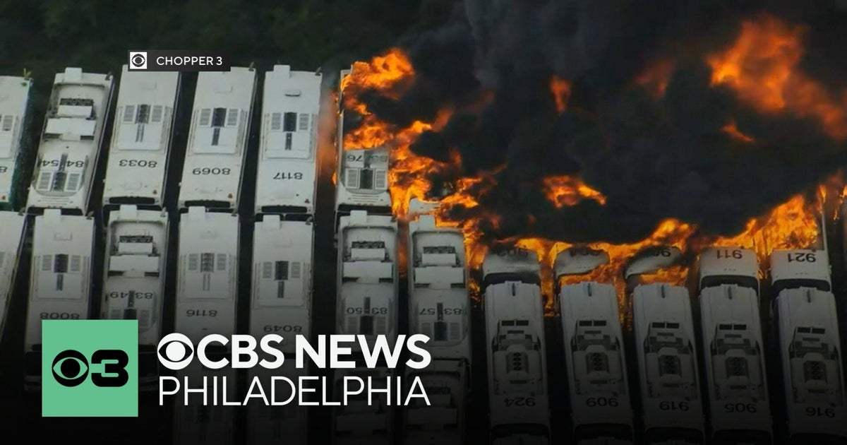 Multiple decommissioned SEPTA buses catch fire at North Philadelphia ...
