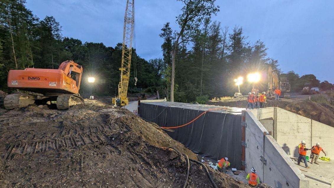 Pedestrian tunnel under construction to link two Ann Arbor parks - CBS ...