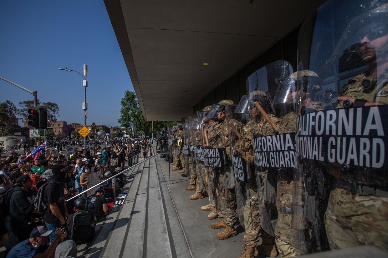 Los Angeles anti-ICE protests enter fourth night amid National Guard ...
