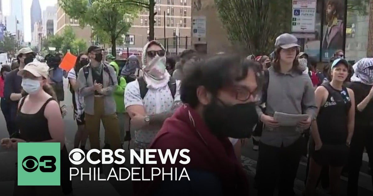 15 arrested at ICE protest in Philadelphia, police say - CBS Philadelphia