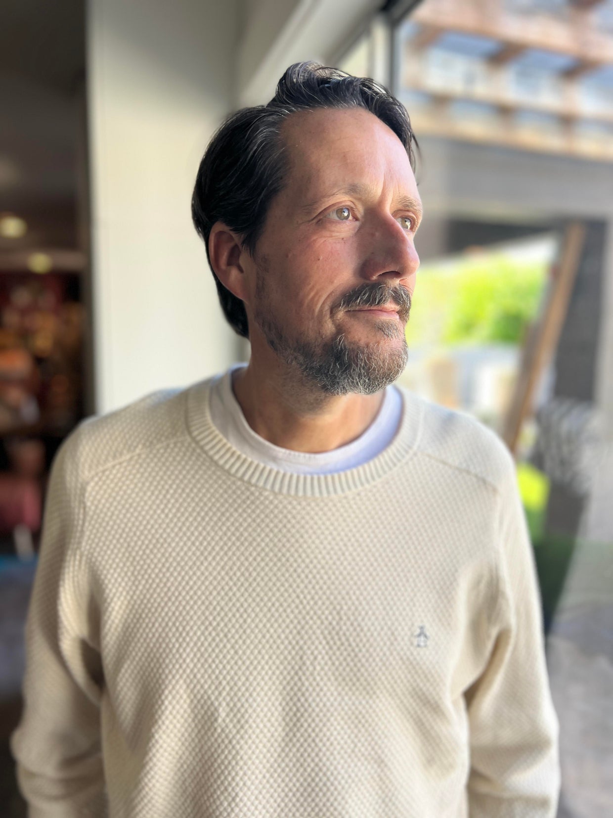 A father of 3 felt healthy. Then a routine screening found a rare ...