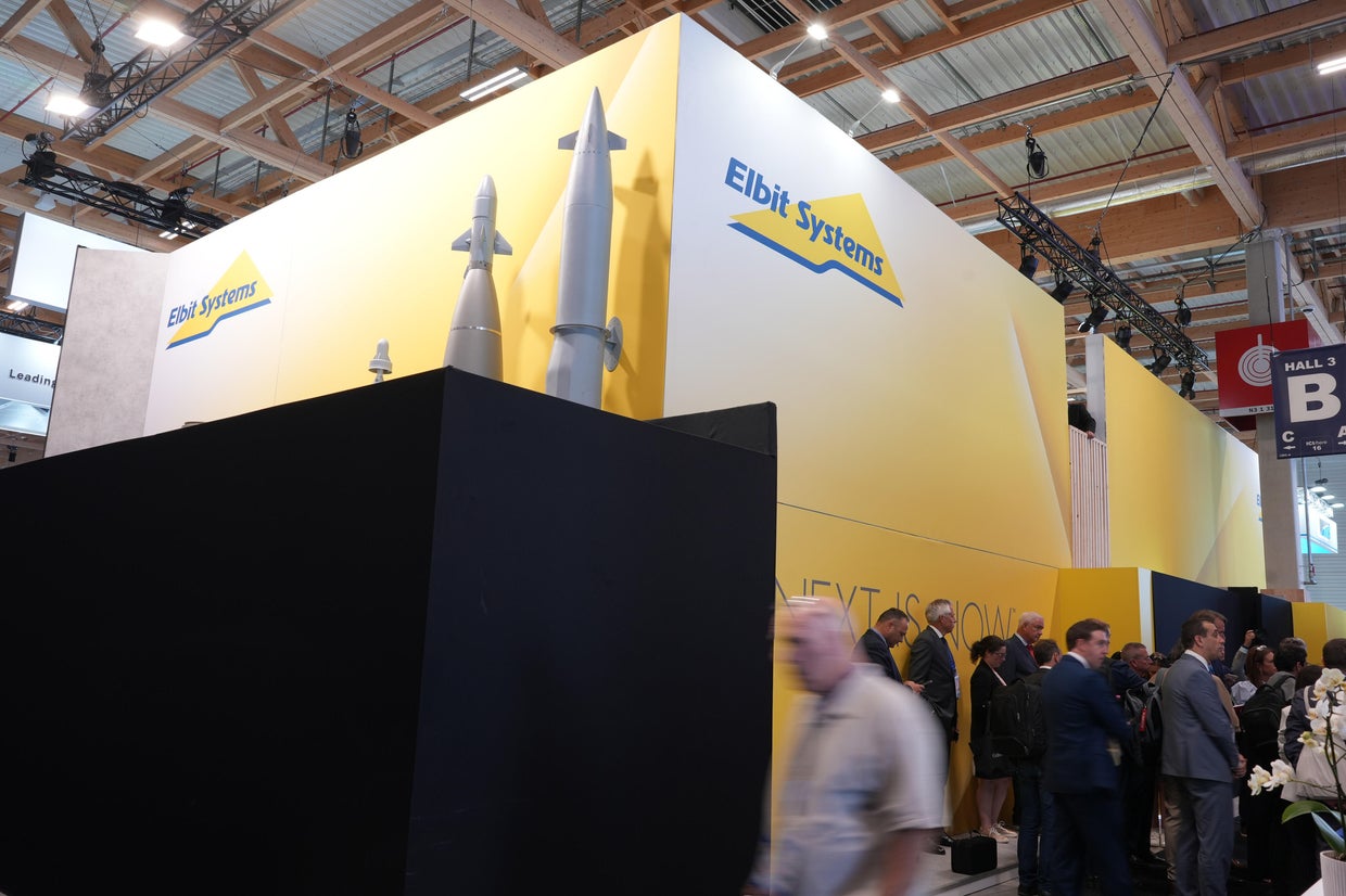 France closes Israeli firms' Paris Air Show stalls, citing ban on ...