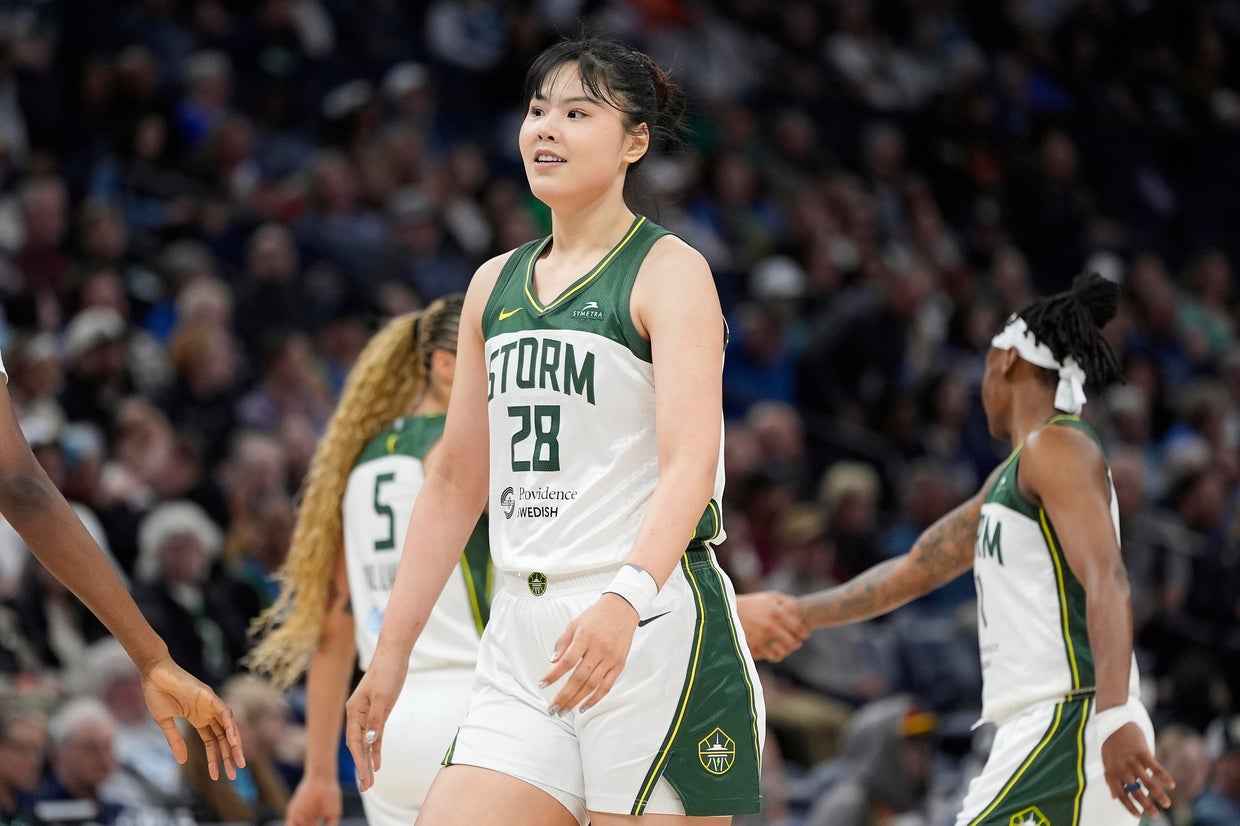 Maddy Siegrist sidelined with knee injury as Dallas Wings sign Haley Jones, Li Yueru - CBS Texas