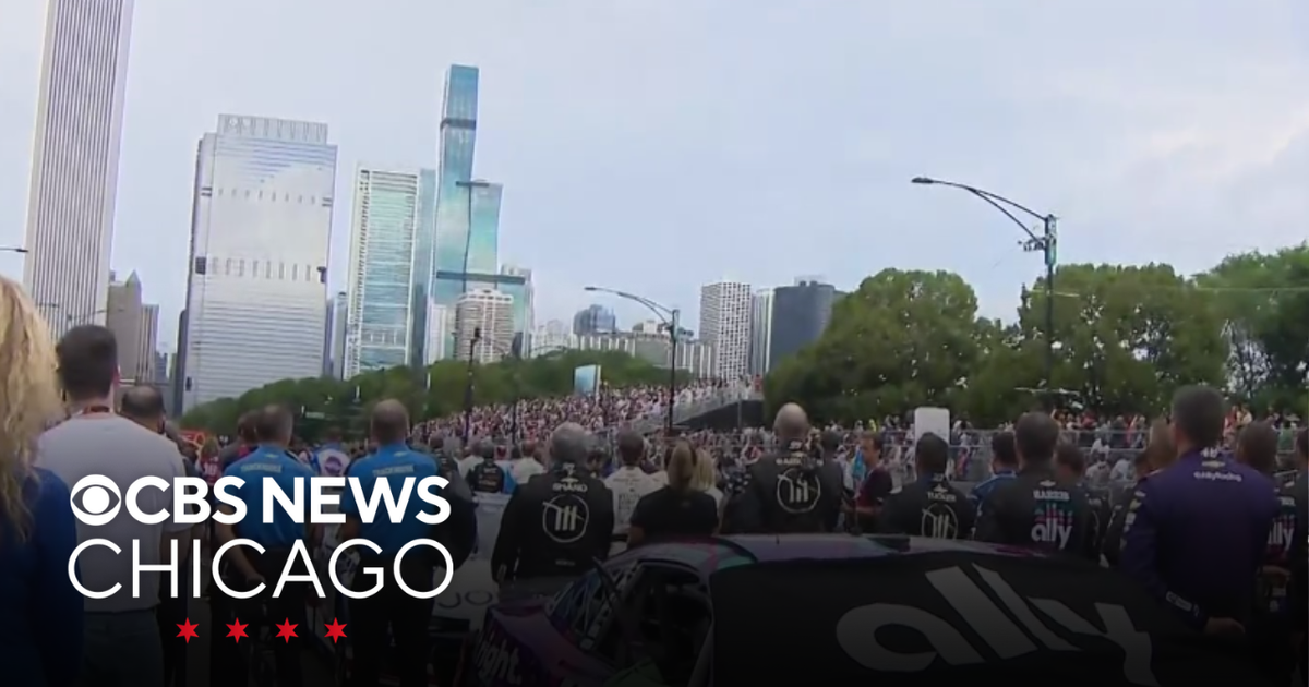 Uncertain future for NASCAR in Chicago after this year - CBS Chicago