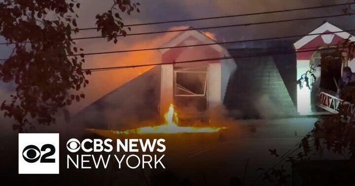 Several firefighters injured in 5-alarm blaze in University Heights ...