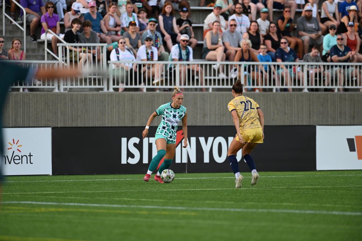 Minnesota Aurora FC clinches playoff spot with 1-1 draw against River ...
