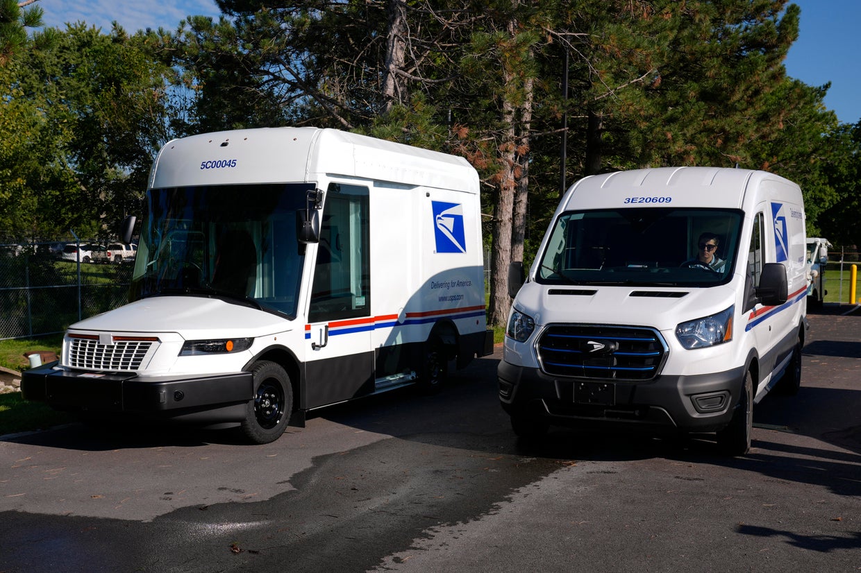 Republicans' "big, beautiful bill" would force Postal Service to sell ...