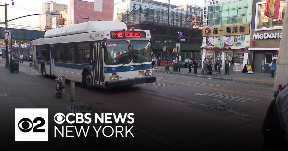 Phase 1 of Queens bus route redesign takes effect - CBS New York