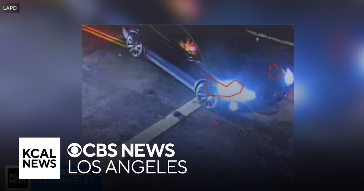 Police search for hit-and-run driver that fatally struck bicyclist in South LA - CBS Los Angeles