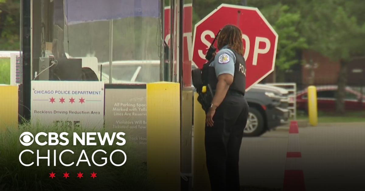 Car stolen from Chicago Police Department HQ - CBS Chicago