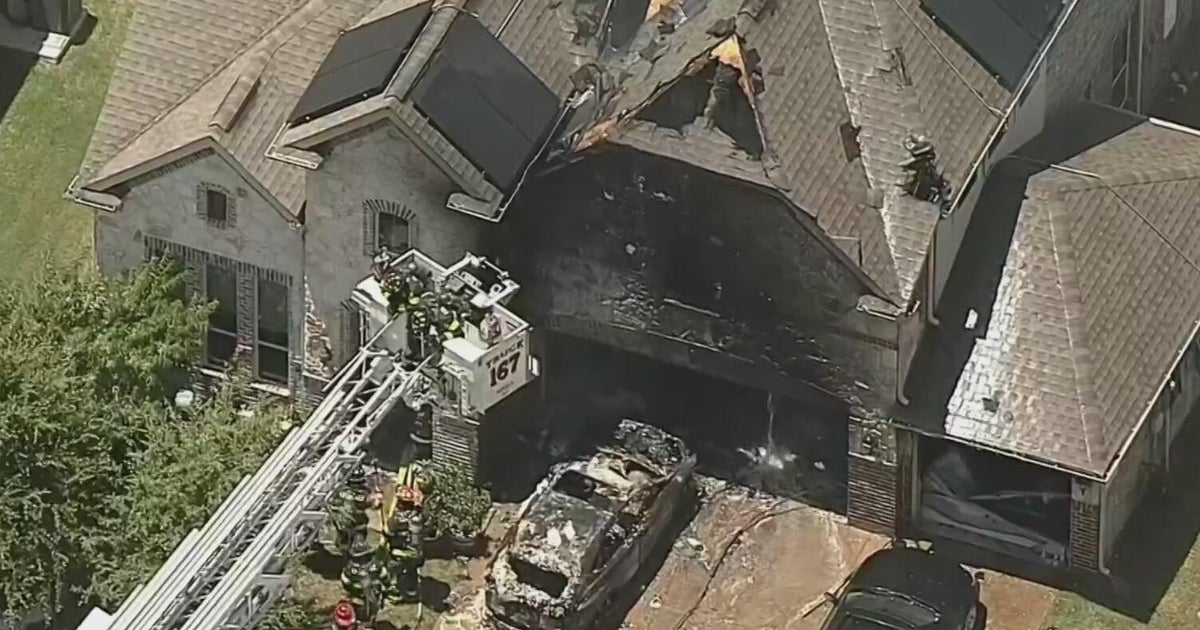 Tesla charging unit blamed for North Texas house fire - CBS Texas
