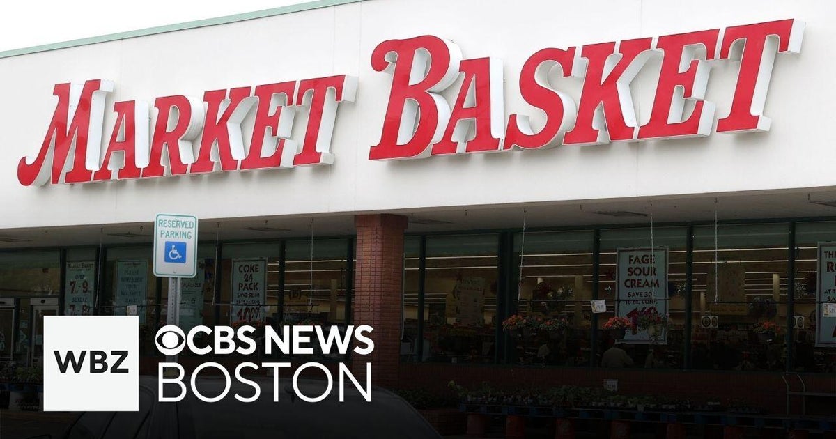 2 suspended Market Basket executives fired. - CBS Boston