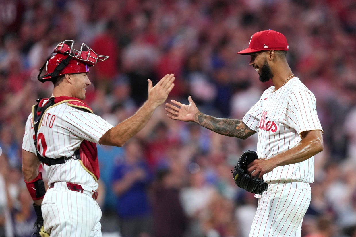 Phillies' Cristopher Sánchez makes statement with complete-game, 12 K ...