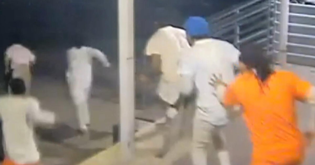 Janitor accused of helping New Orleans inmates escape pleads not guilty ...