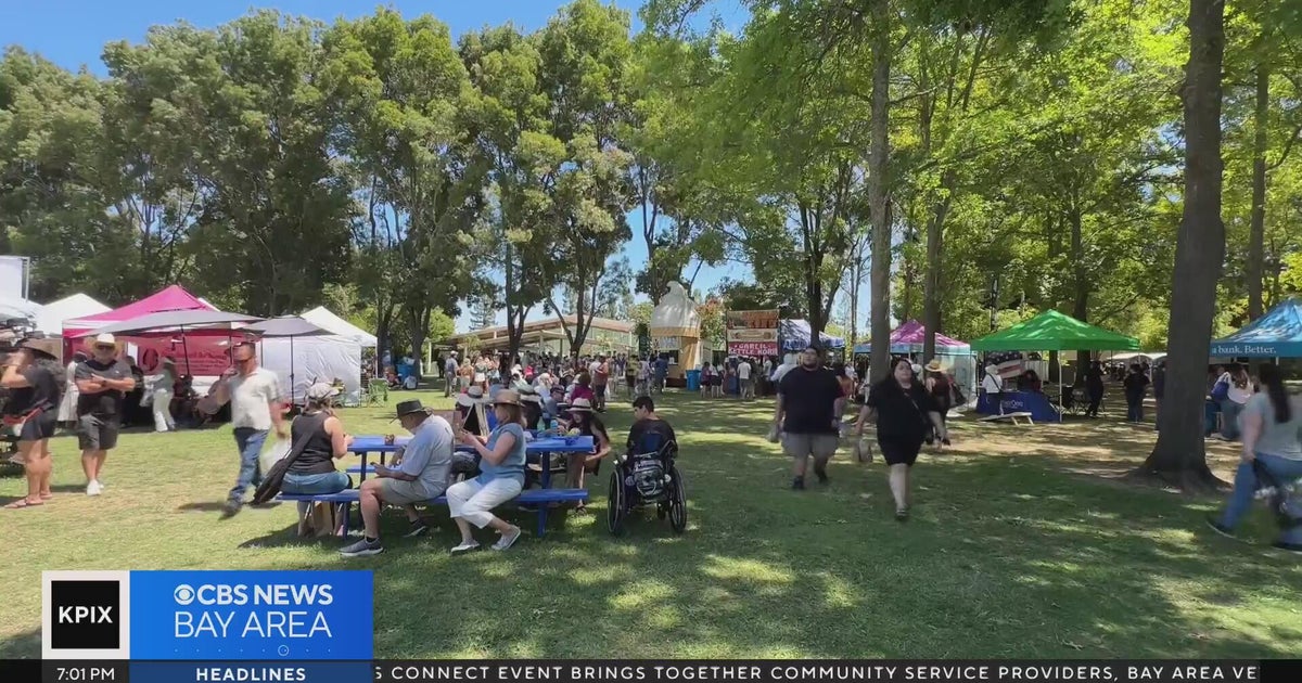 Gilroy's iconic garlic festival in full swing after return - CBS San ...