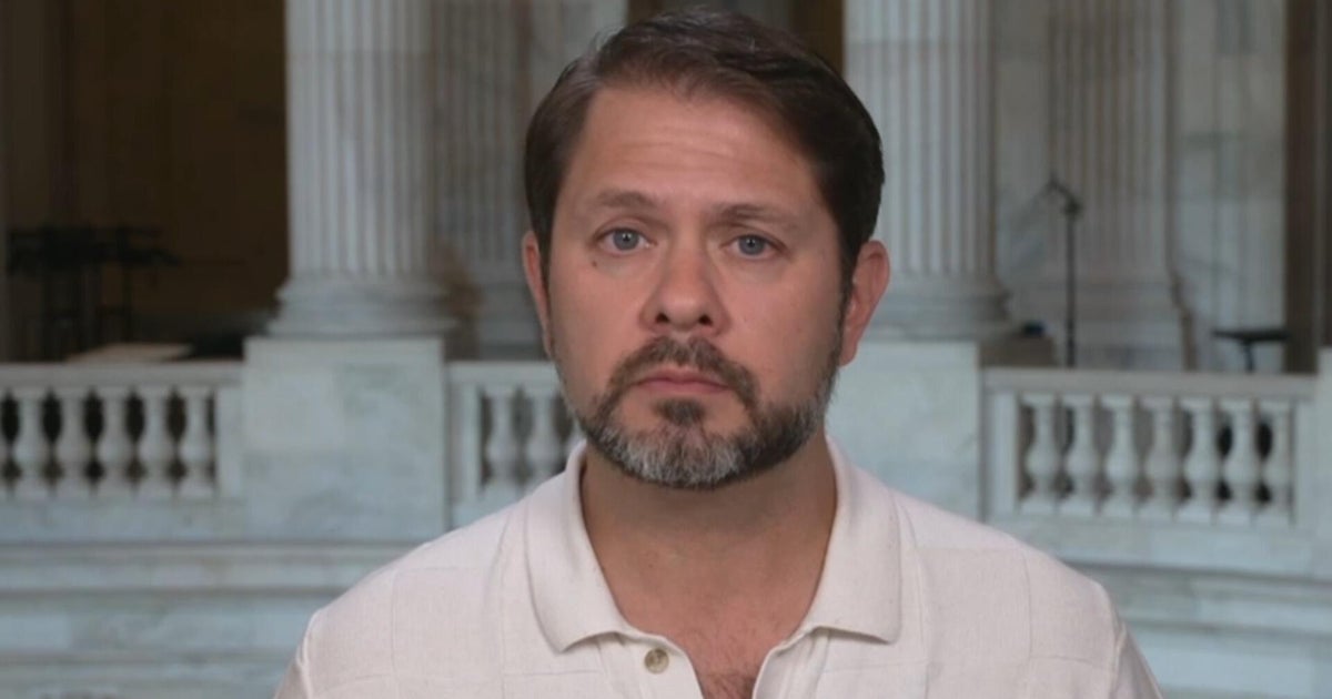 Sen. Ruben Gallego on Delta using AI to set ticket prices, resolution ...